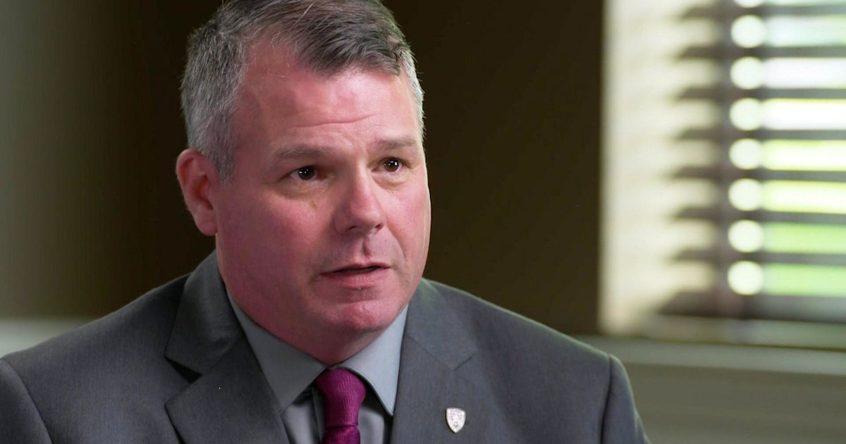 Hero resource officer who saved students from shooter speaks out