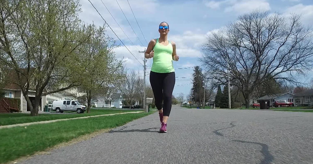 Meet the mom-to-be who’s running throughout her pregnancy