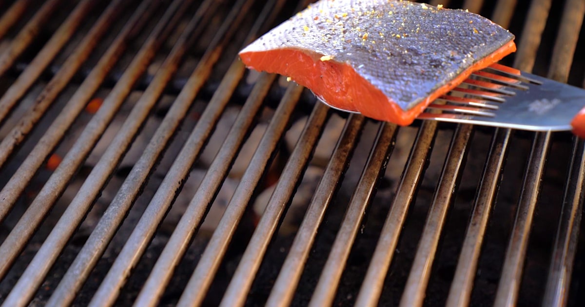How to grill fish with perfectly crispy skin, every time
