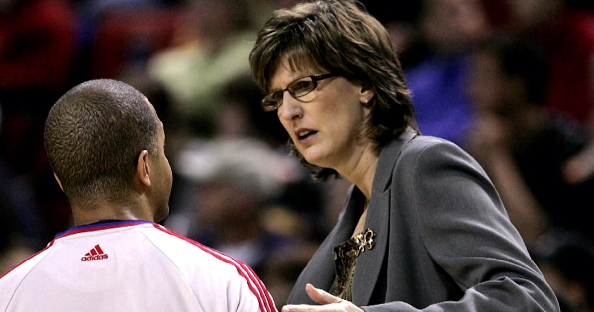 Anne Donovan, basketball Hall of Famer, dies at 56