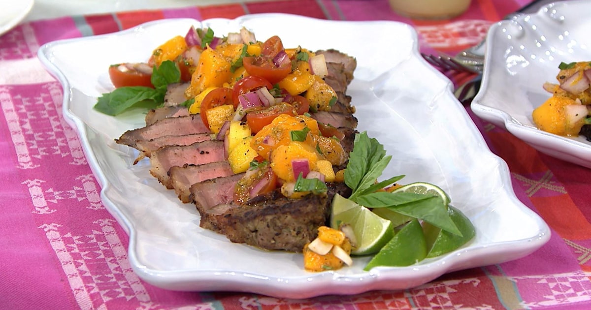 Megyn Kelly learns how to make a delicious steak with mango salsa!