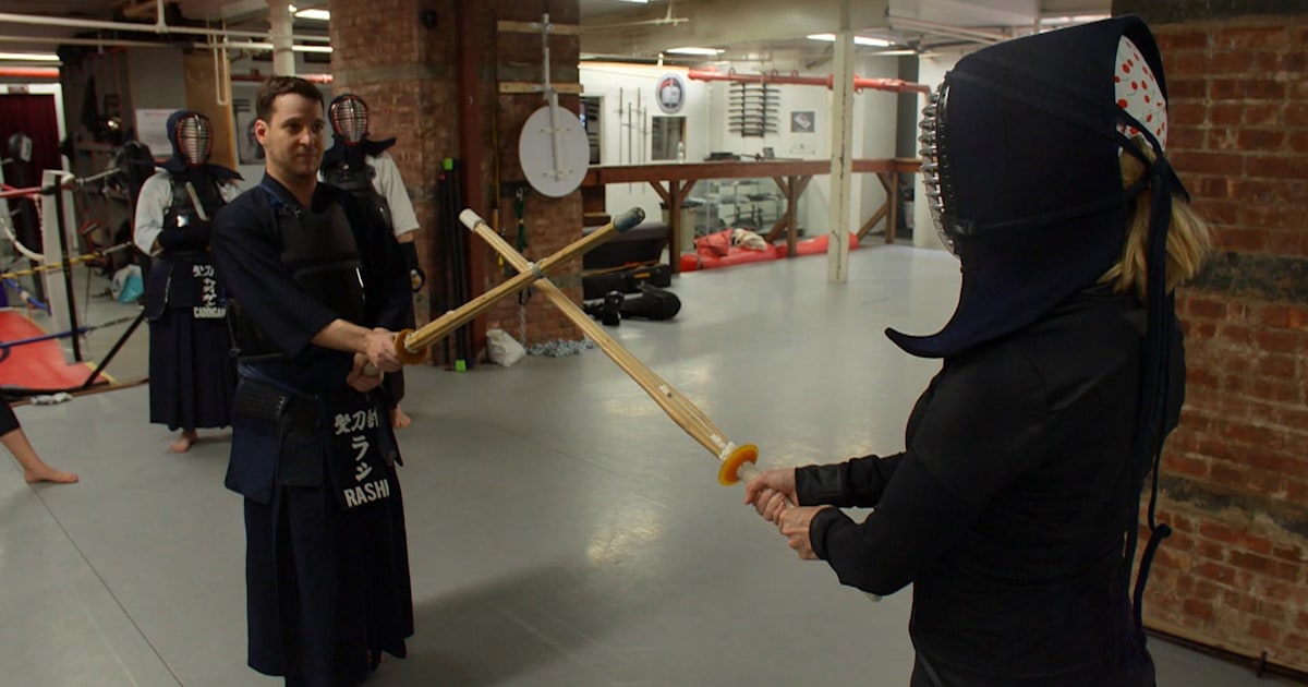 Sword fighting as a workout?! Megyn Kelly gives it a try