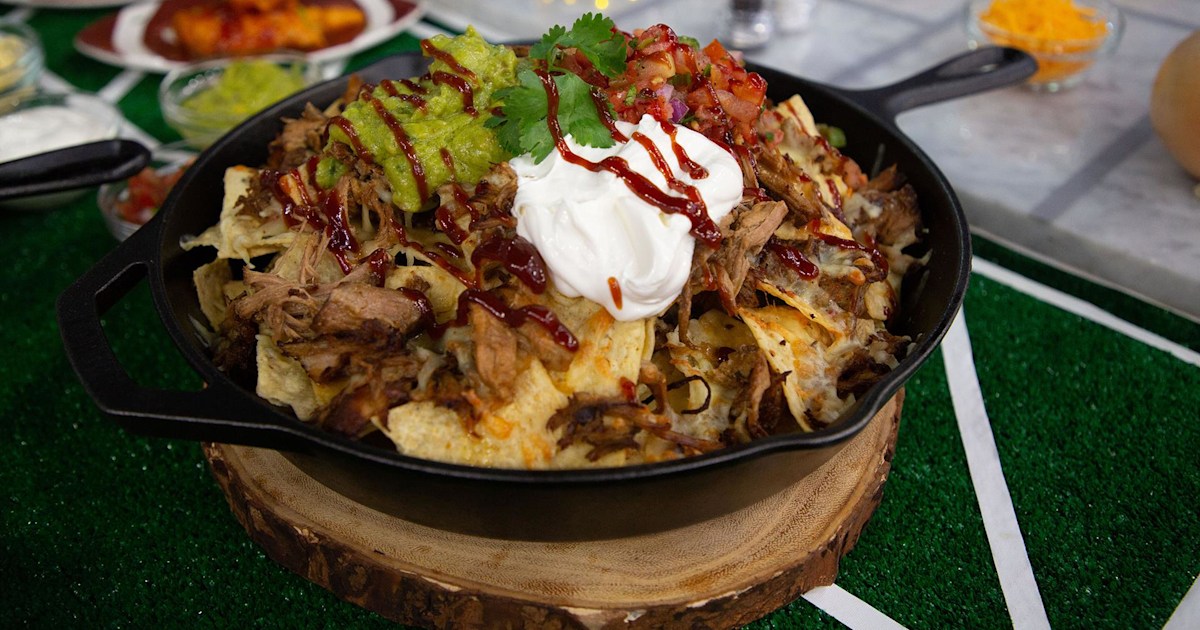 Football food: Make nachos, chili, subs and more on game night