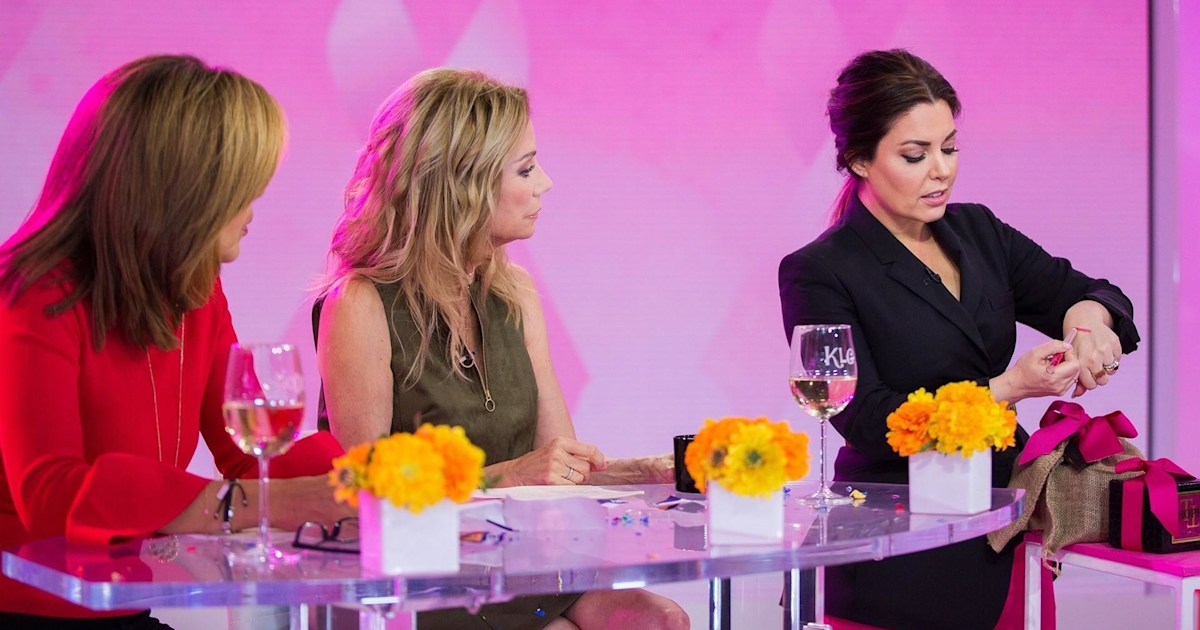 3 pink products that benefit women’s and breast cancer causes