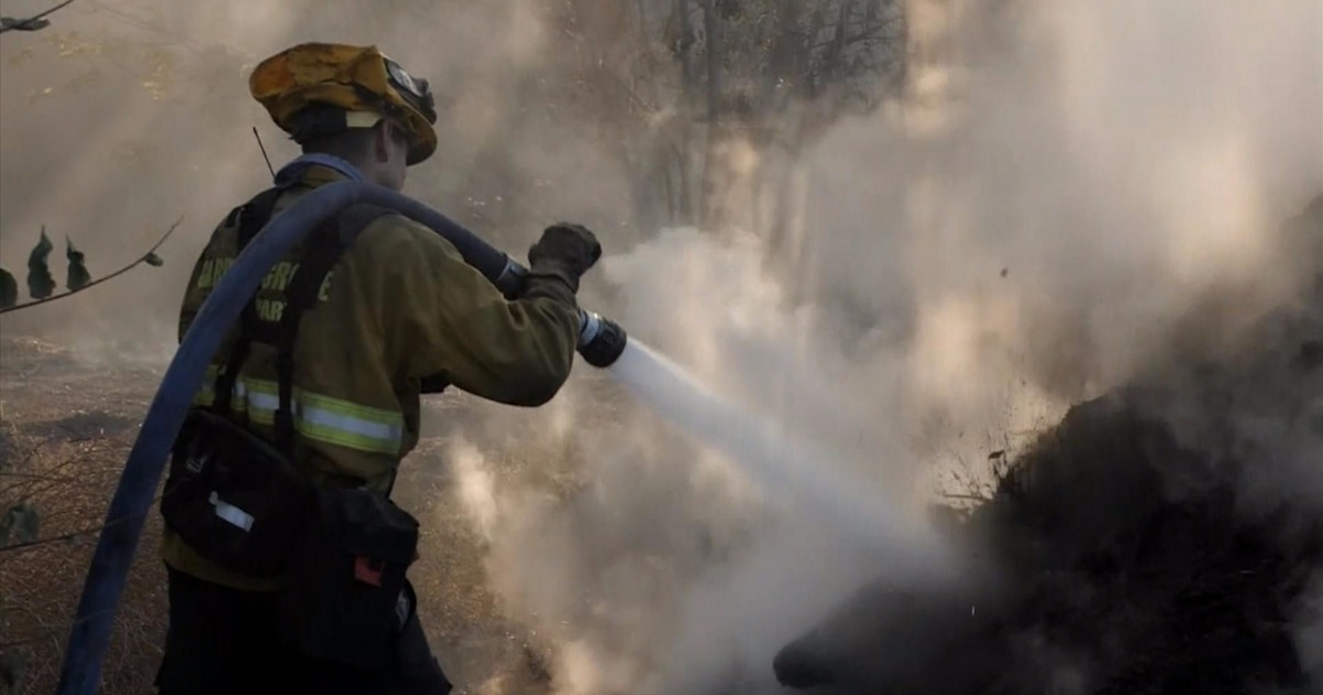 California wildfires: How to help those affected