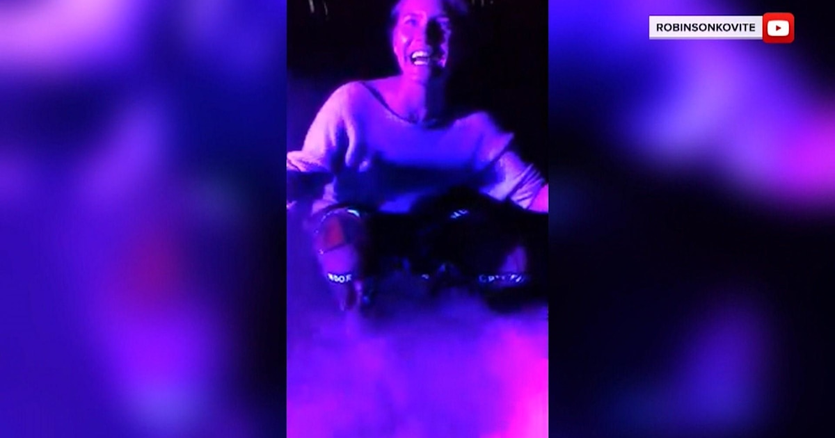 Amanda Knox gets engaged to boyfriend in sci-fi proposal