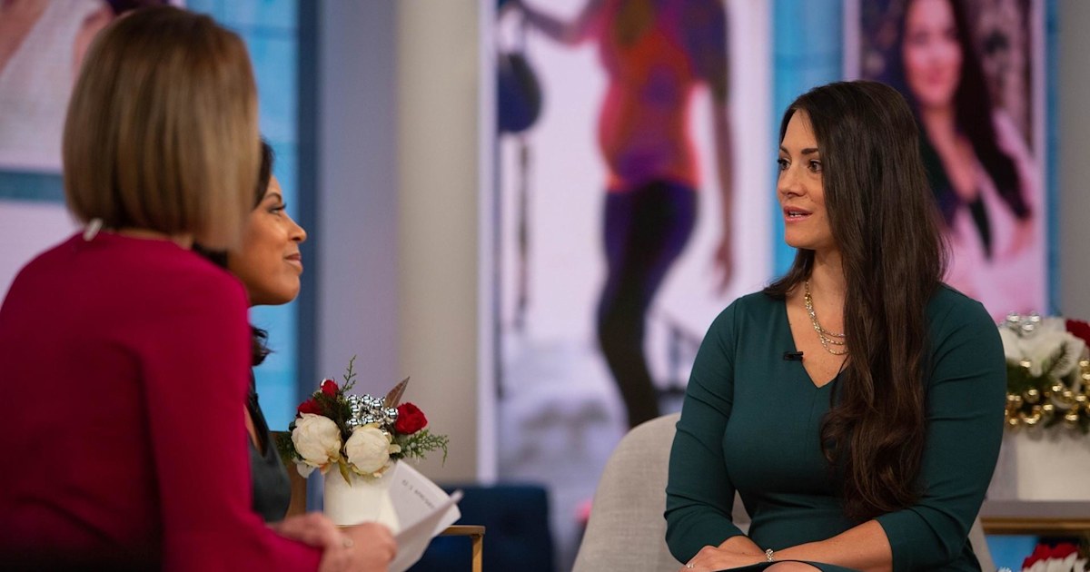 What is diastasis recti? Mom shines light on postpartum condition