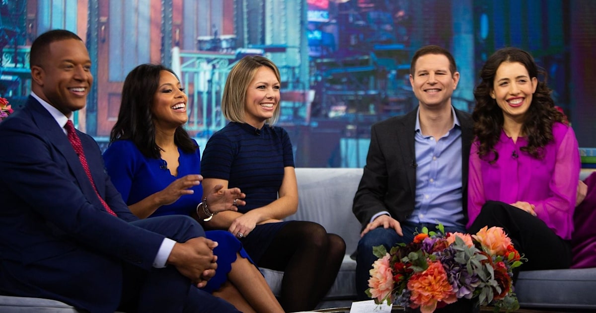 Couple dishes on how their kiss ended up in the ‘SNL’ opening