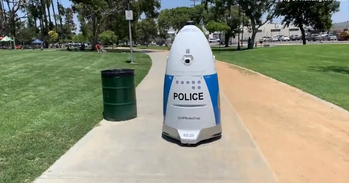‘RoboCop’ makes debut at California police department