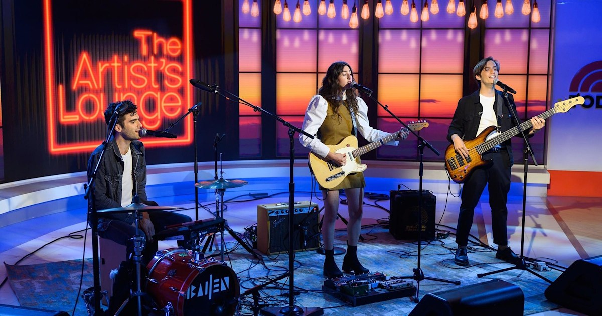 See Bailen perform ‘Something Tells Me’ live on TODAY