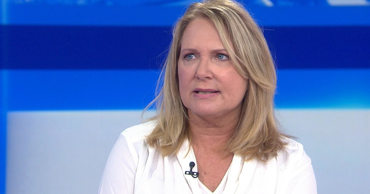 Miami Herald reporter details recruiting by Epstein’s inner circle