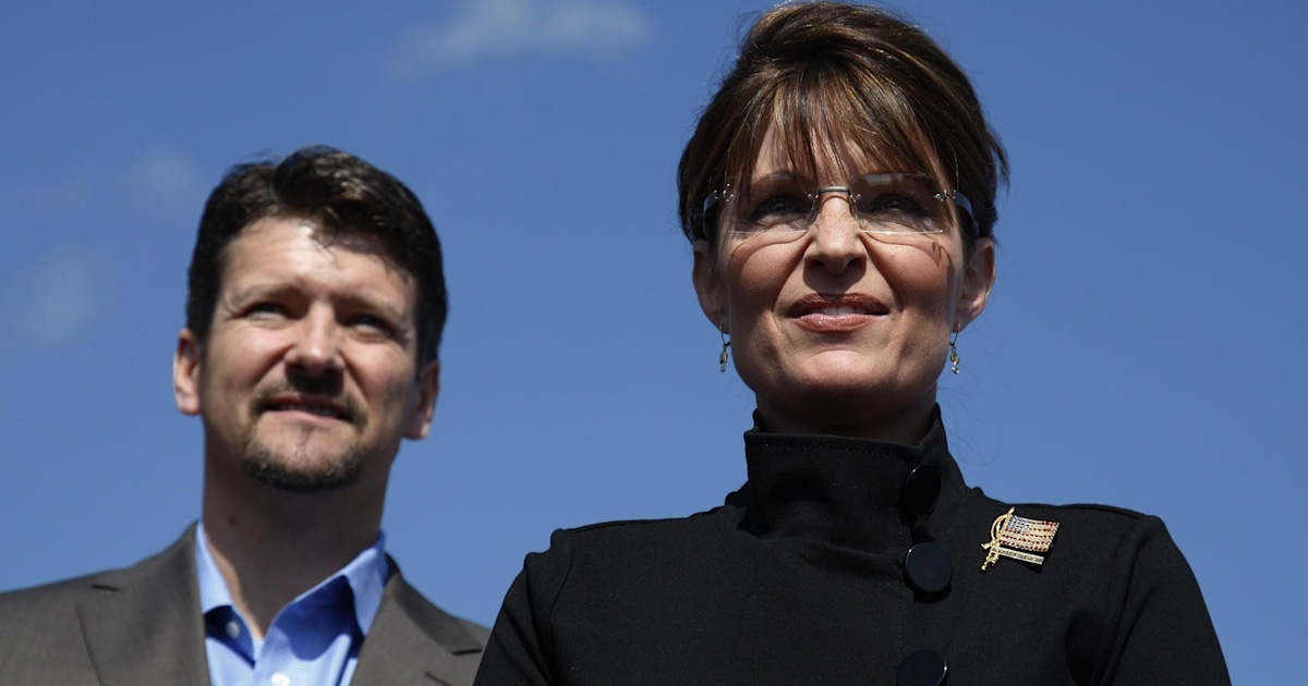Sarah Palin’s husband files for divorce after 31 years of marriage