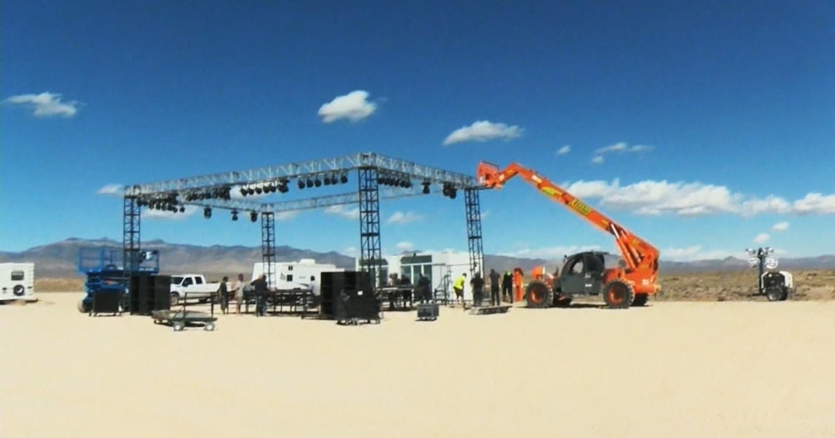 Alien enthusiasts flock to Area 51 for music festivals