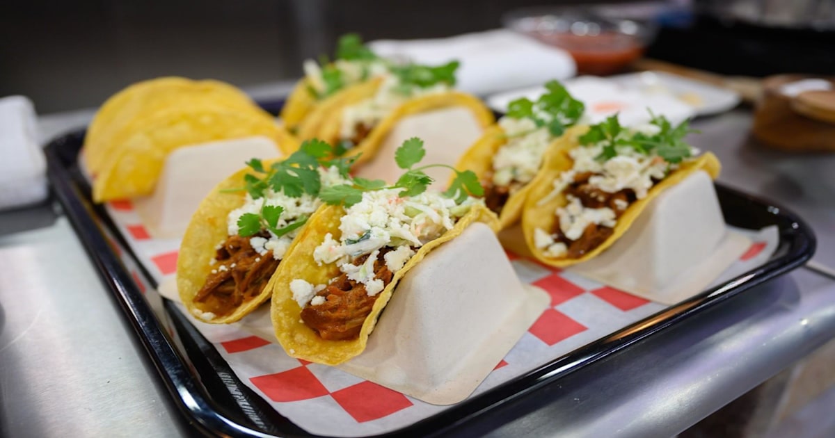 Tailgating recipes: Make Christan Willis’ pulled pork tacos