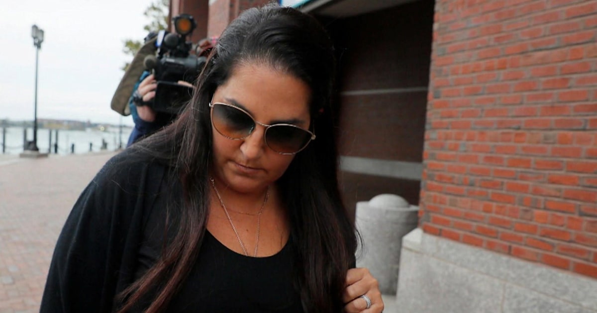 California mom sentenced to 3 weeks in prison in college scandal