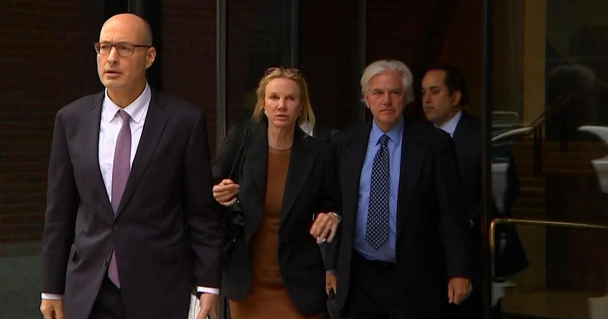 New York couple sentenced in college admissions scandal