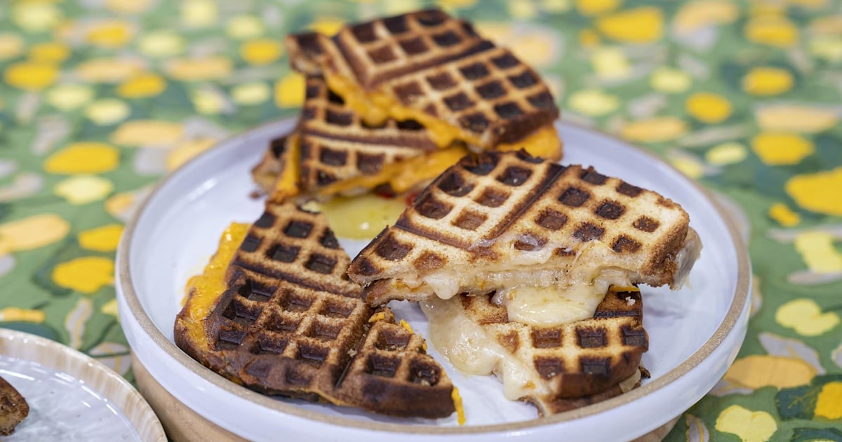 Make Melissa Clark’s grilled cheese, hot cider on a cold day