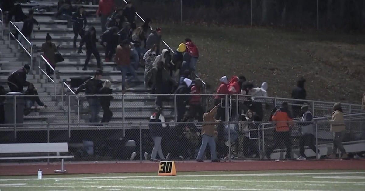 2 injured when shots ring out at high school football game