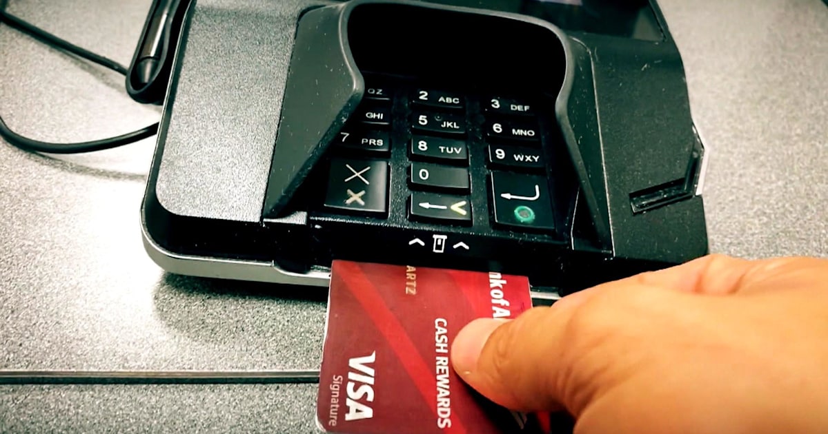 Which is better, credit or cash? One reporter tries to find out