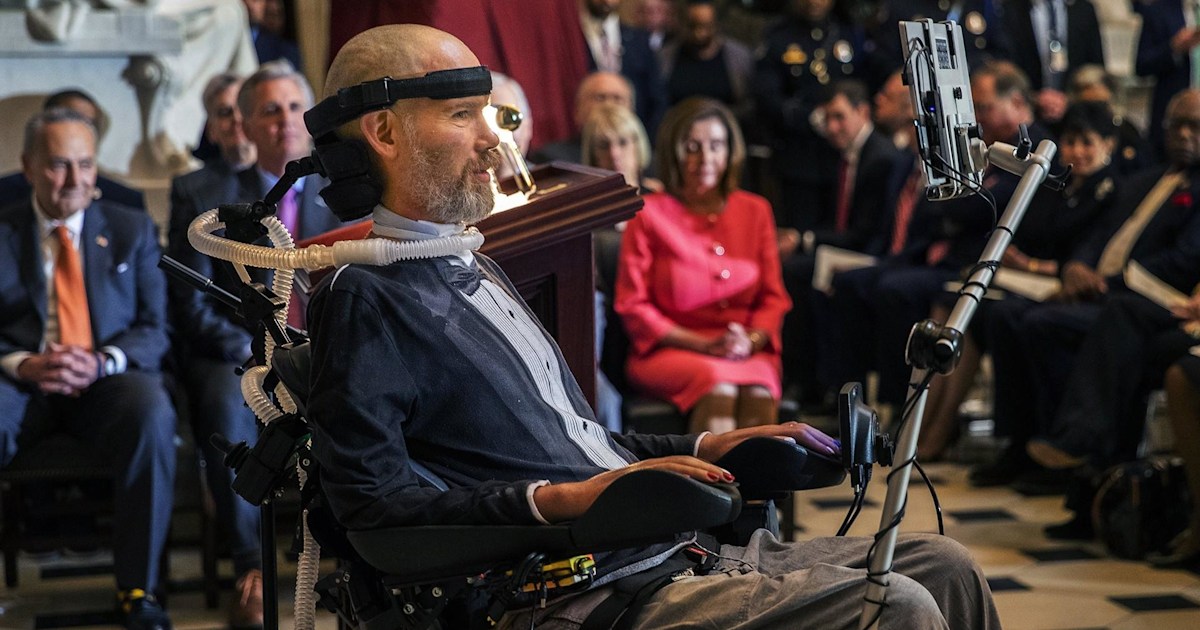 Ex-NFL player Steve Gleason awarded Congressional Gold Medal for ALS work