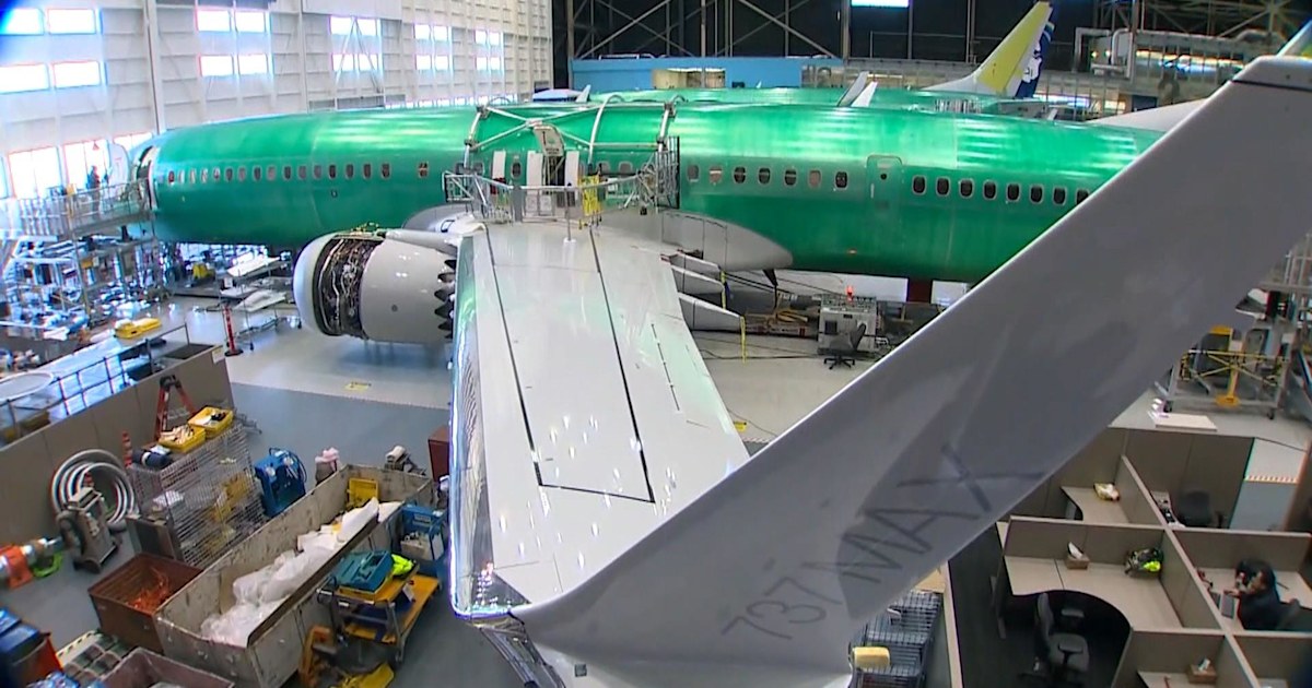 Boeing emails appear to show employees criticizing 737 Max planes