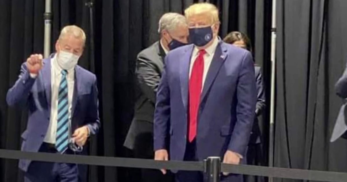 President Trump wears face mask during part of visit to Ford plant