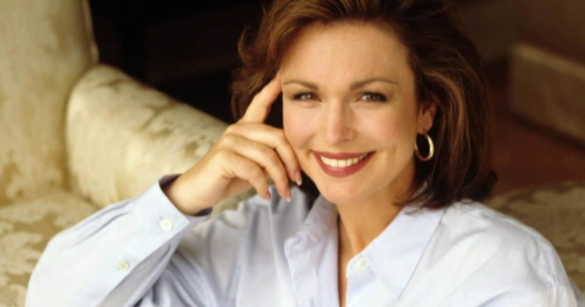 Trailblazing sportscaster Phyllis George dies at age 70