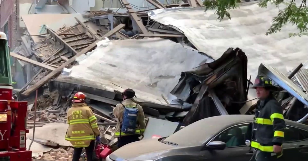 3-story building collapses in New York City