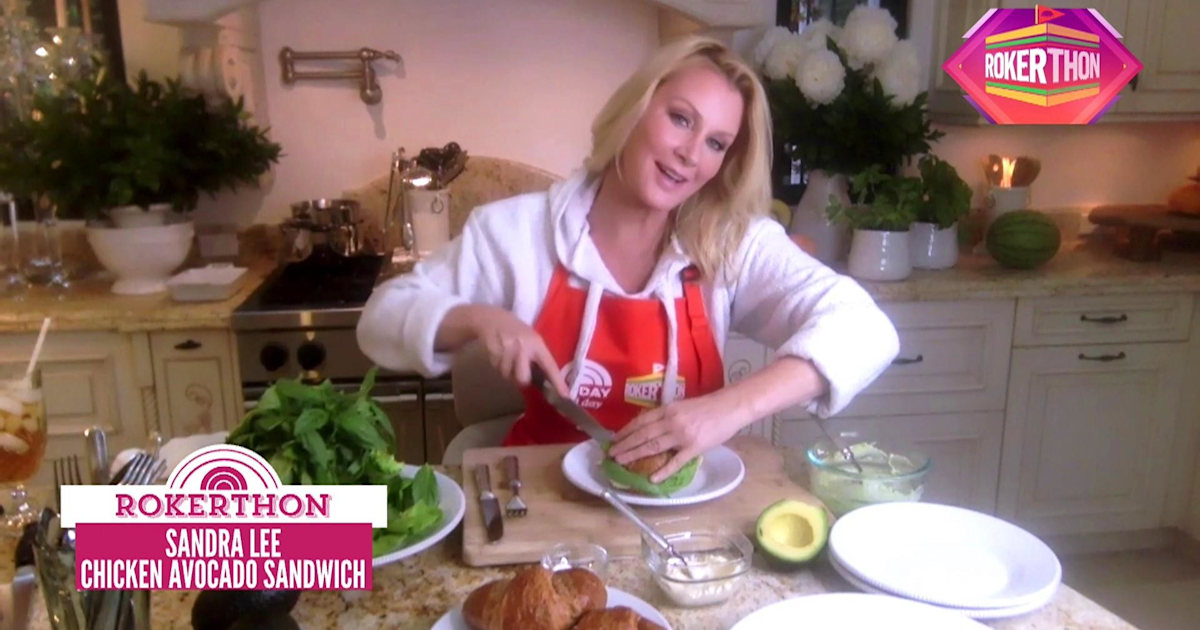 Sandra Lee creates her delicious French chicken avocado sandwich