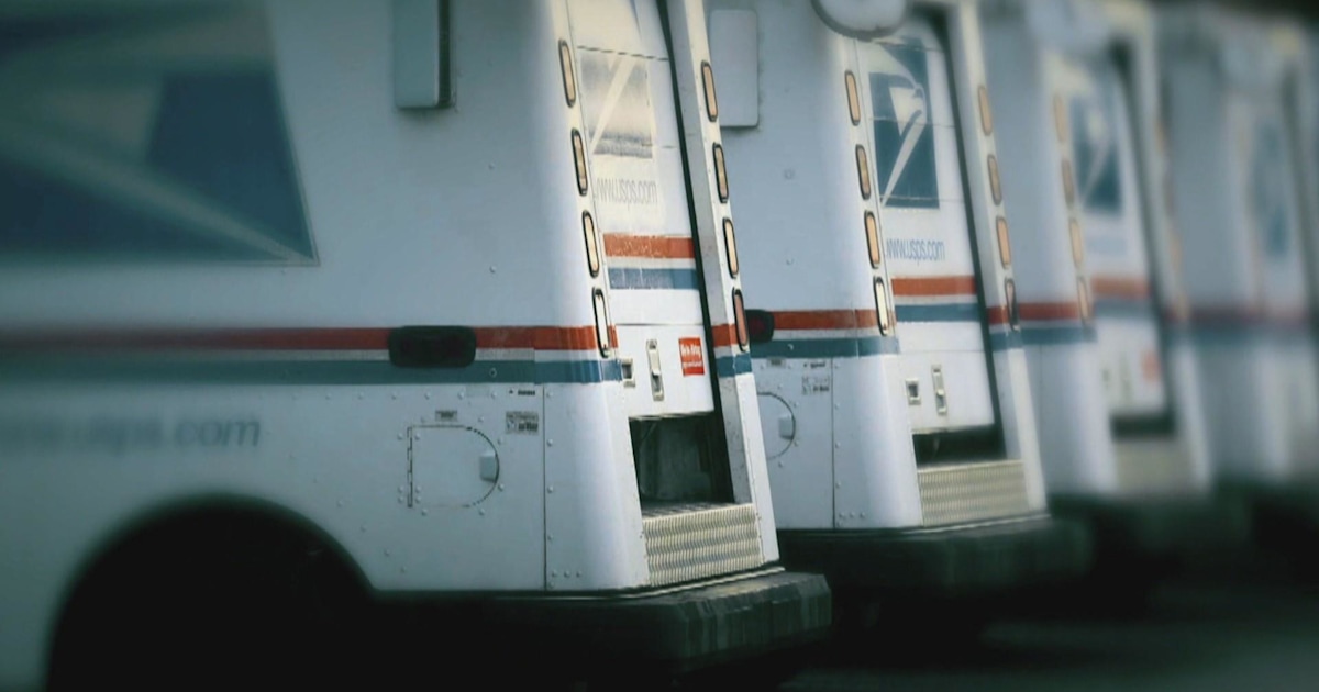 Amid post office cutbacks and delays, Pelosi calls lawmakers back to ...