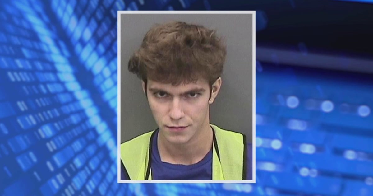 17-year-old arrested in connection to Twitter hack of high-profile accounts