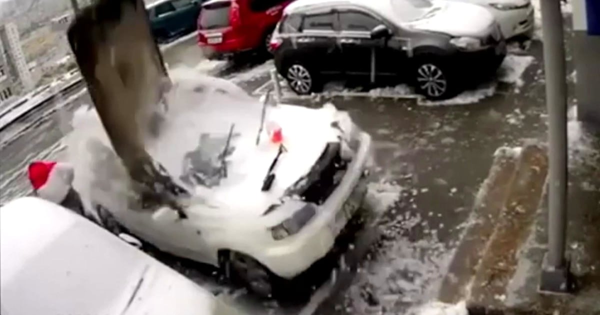 Man barely evades concrete slab falling from 100 feet up