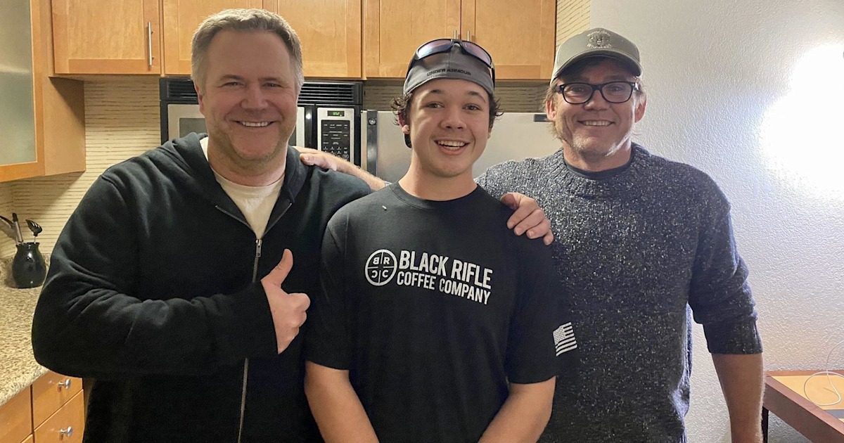 Kyle Rittenhouse posts bail with help from My Pillow founder Michael ...