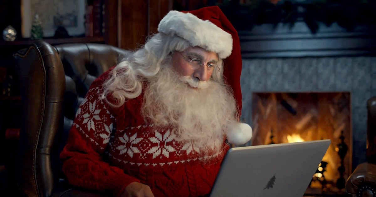 Steve Carell plays Santa in new Xfinity film ‘The Greatest Gift’