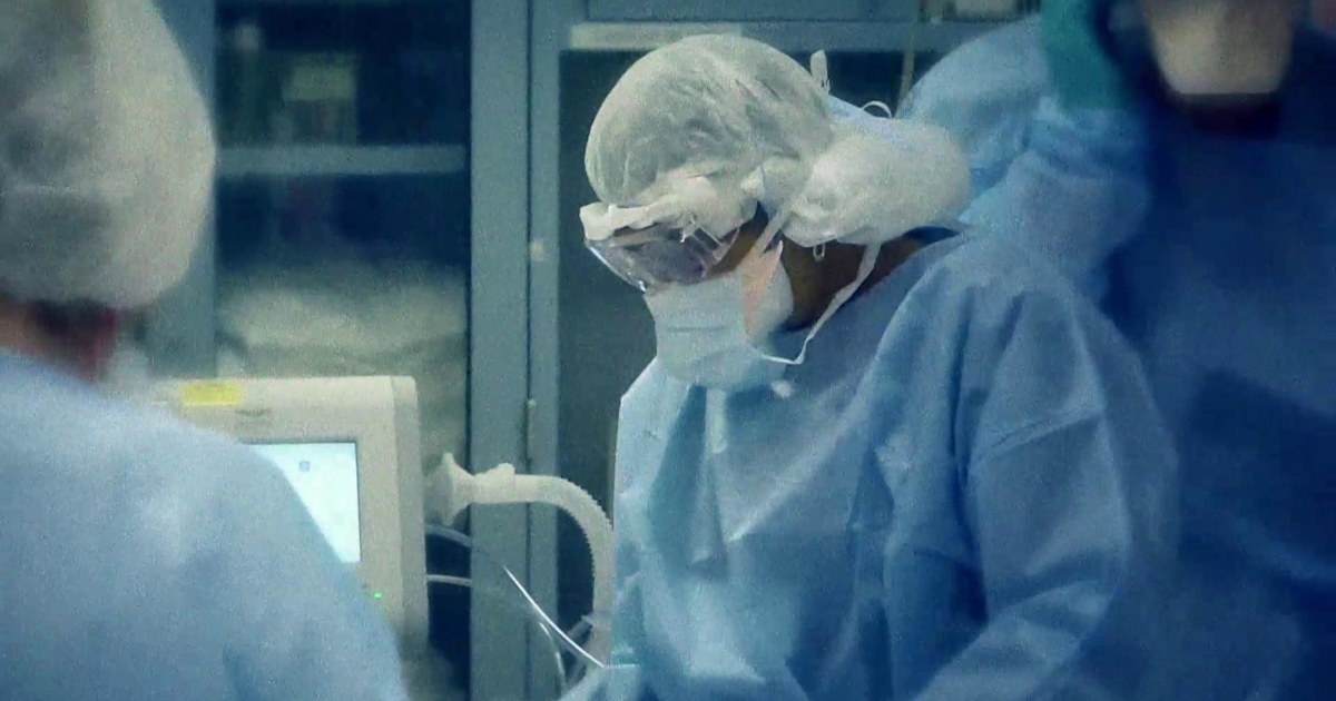 US marks 100,000 confirmed coronavirus cases in a single day