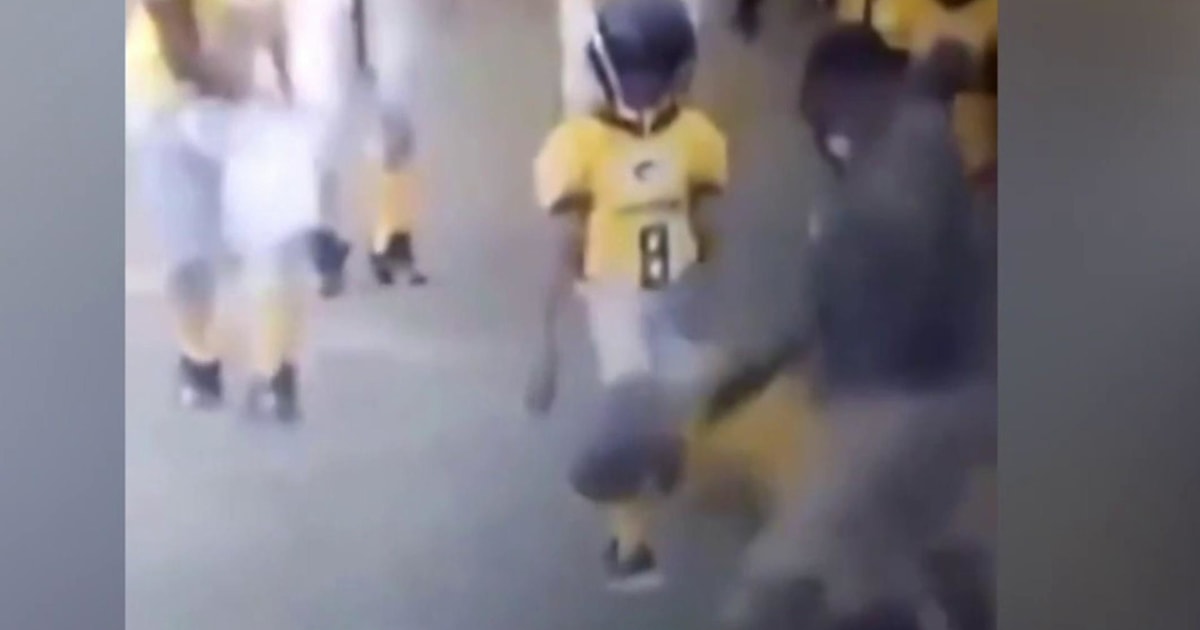 Georgia youth football coach faces child abuse charges after seen ...