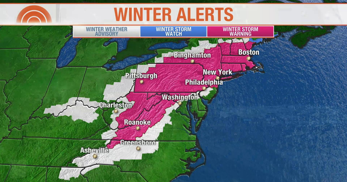Massive winter storm with heavy snow takes aim at East Coast
