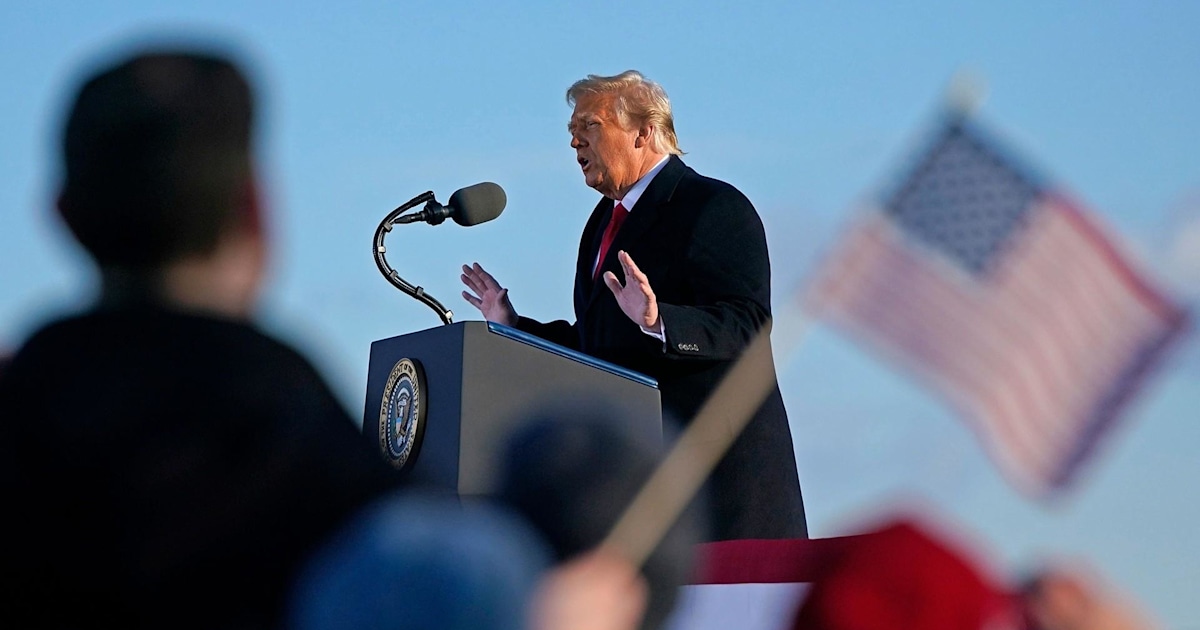 President Trump touts his accomplishments at departure ceremony