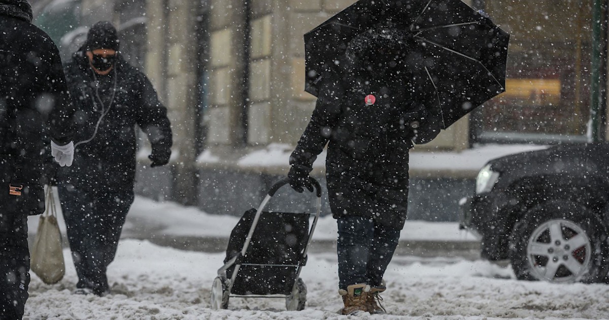 Brutal winter storm slams Northeast