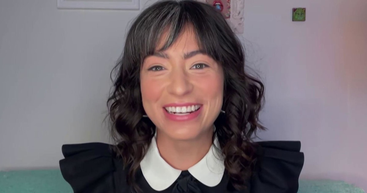 'SNL' star Melissa Villaseñor does her Dolly Parton impression