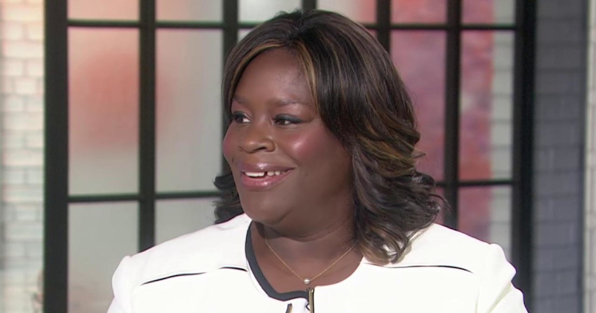 Retta: I planned to be a doctor or gospel singer, not an actress