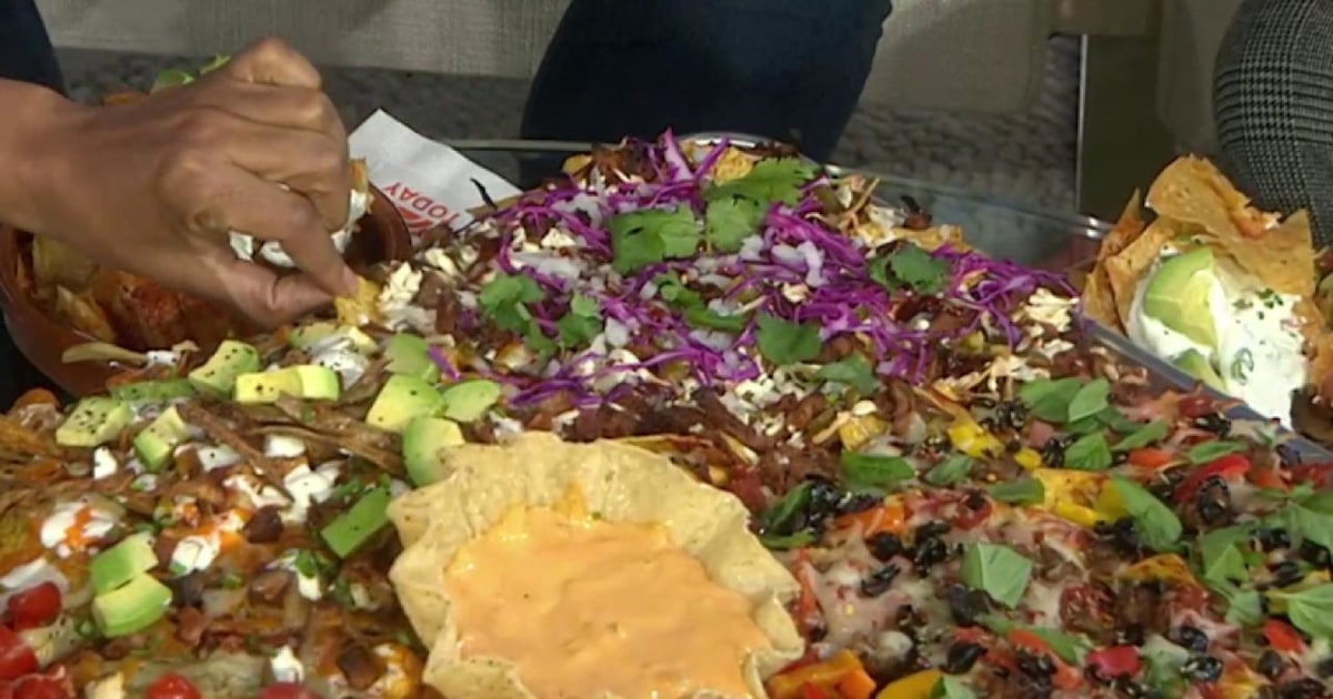 Super nachos for Super Bowl Sunday: Here’s how to make them