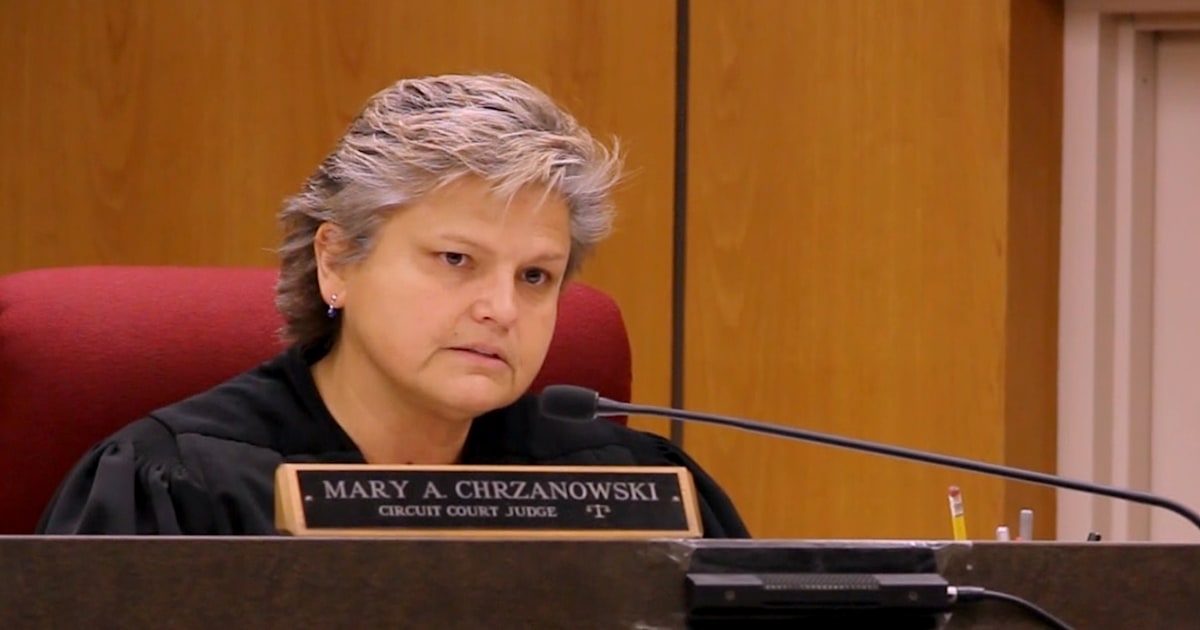 Judge helps 'scare' people in the right direction