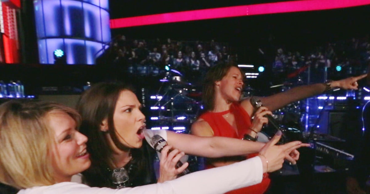 Weekend TODAY goes behind the scenes of 'The Voice'