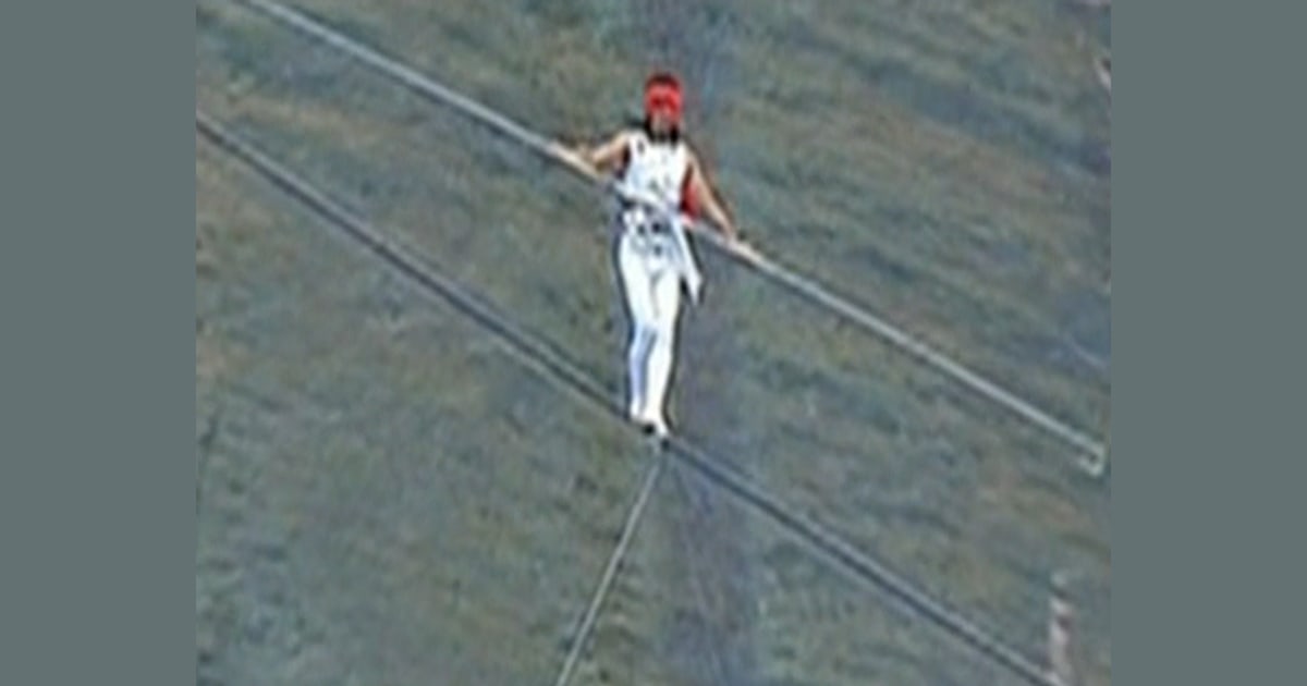 Terrifying plunge: Tightrope walker falls 130 feet