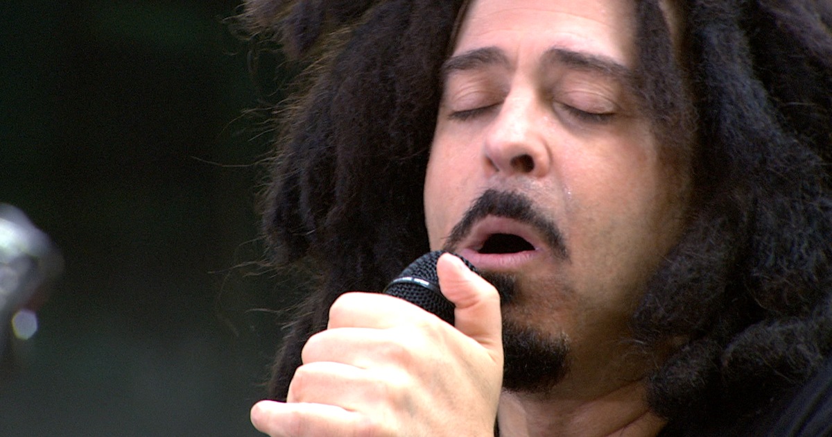 Counting Crows sing ‘Earthquake Driver’ on TODAY