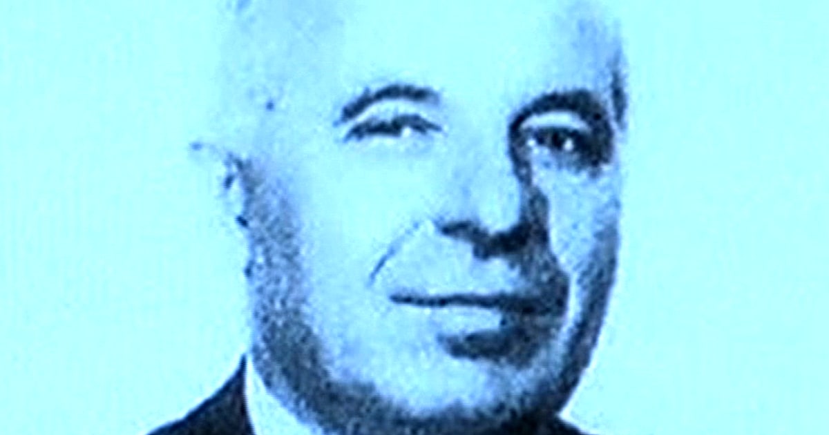 Is a former Nazi commander living in U.S.?