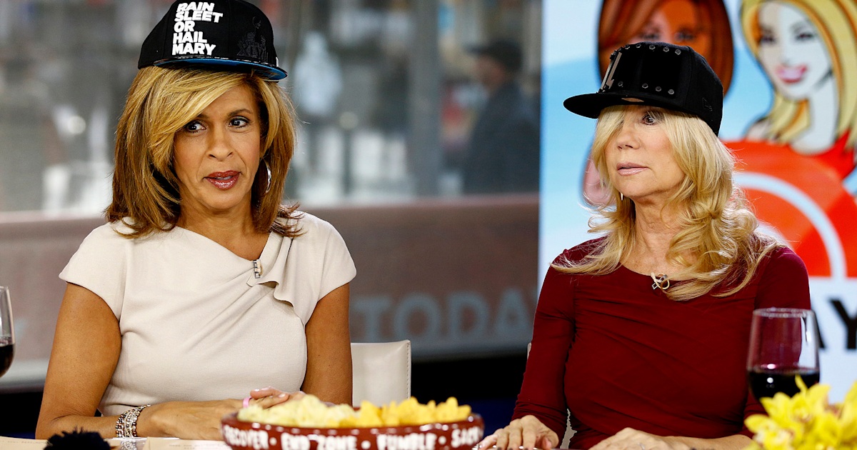 KLG, Hoda try on official Super Bowl hats