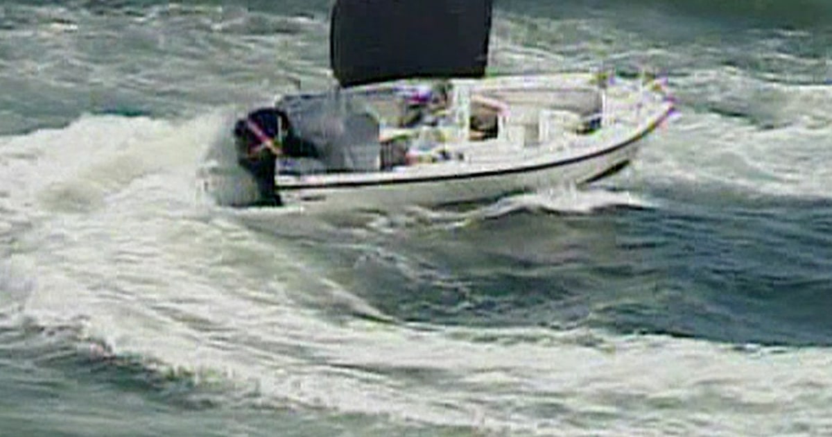 Runaway boat spins in circles for 30 minutes
