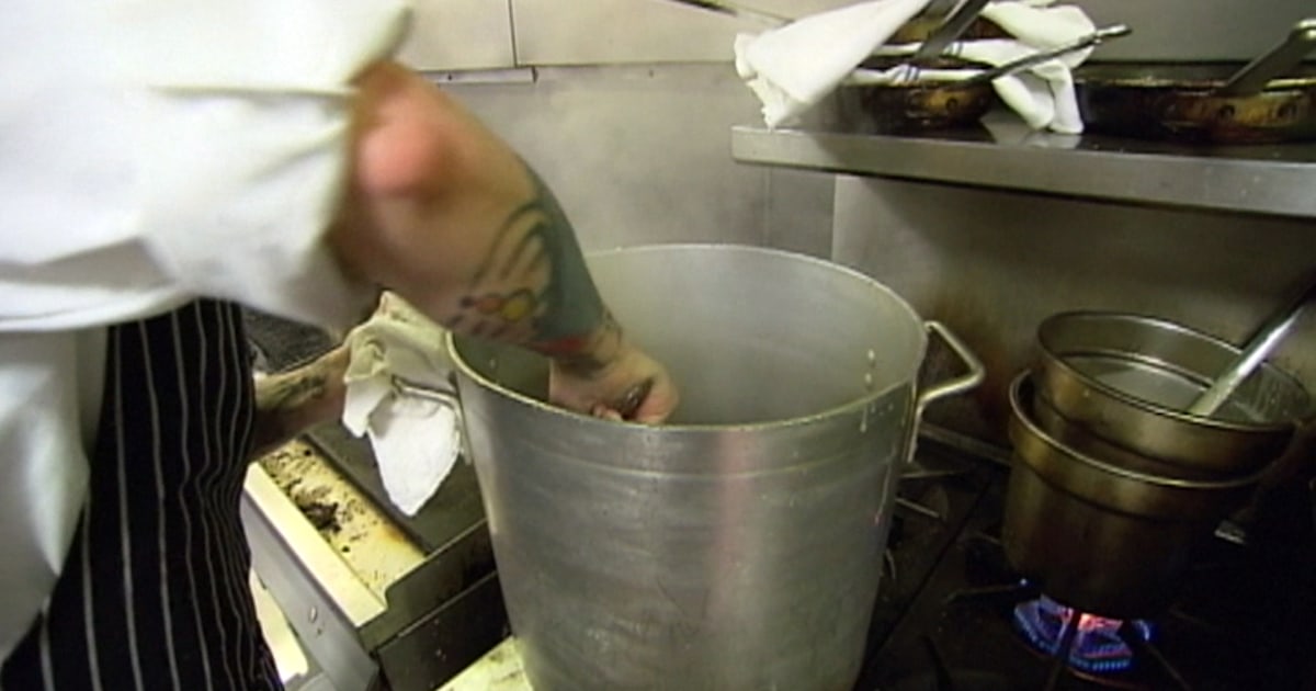 Survey: Half of food industry employees work while sick